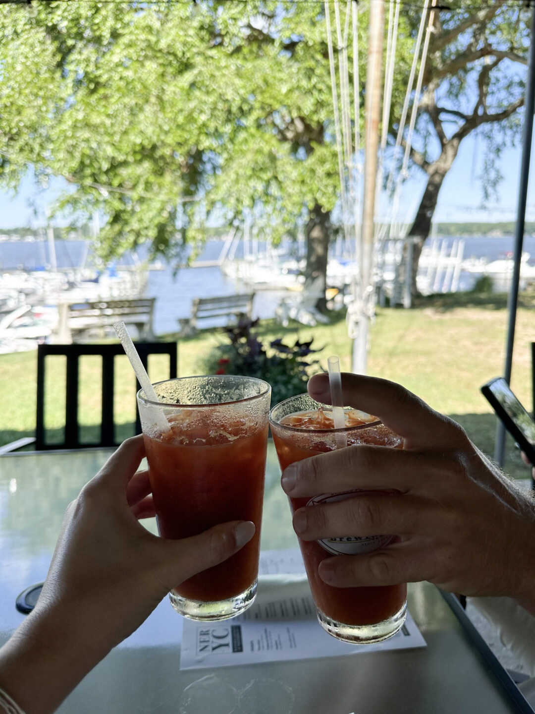 Restaurant & Bar - North East River Yacht Club